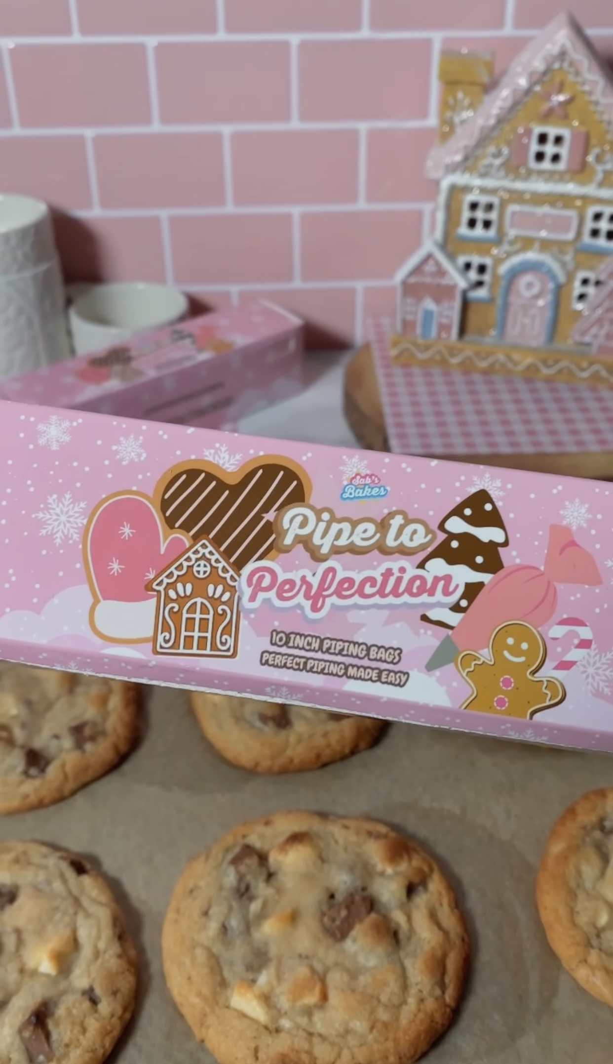 Easy Festive Chocolate Chip Cookies - Sab's Bakes