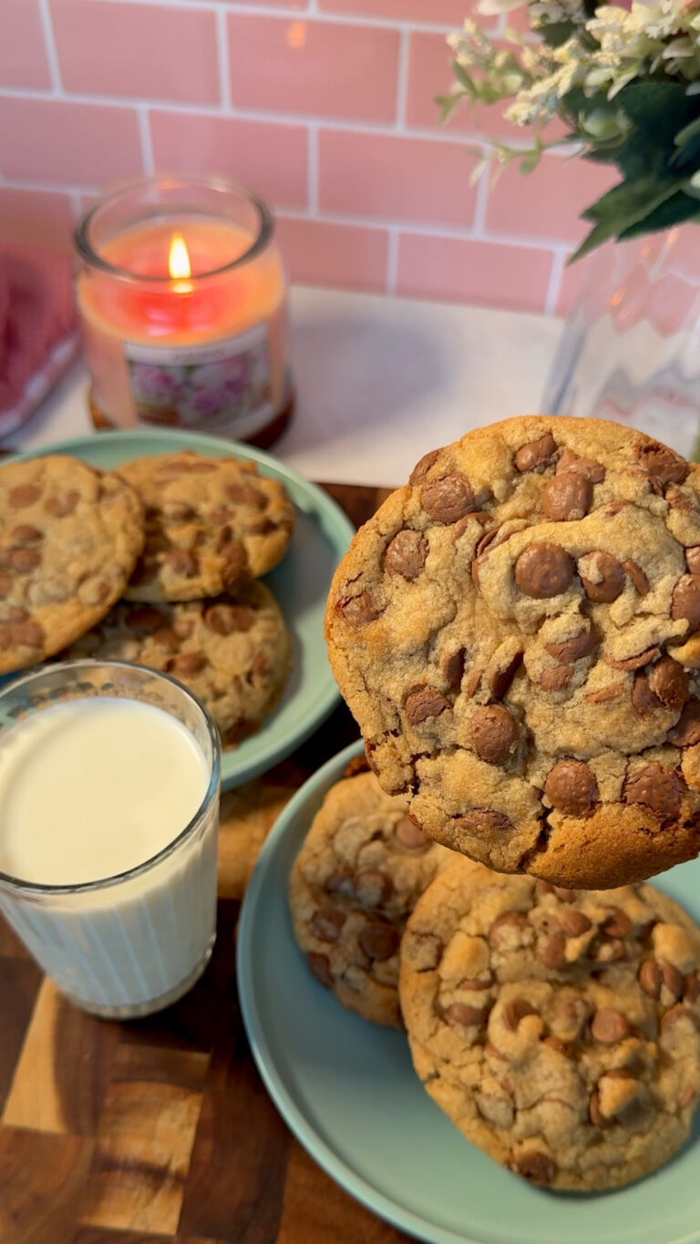 The Best Soft & Chewy Chocolate Chip Cookies - Sab's Bakes